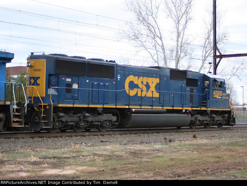 CSX 4500 on Q301